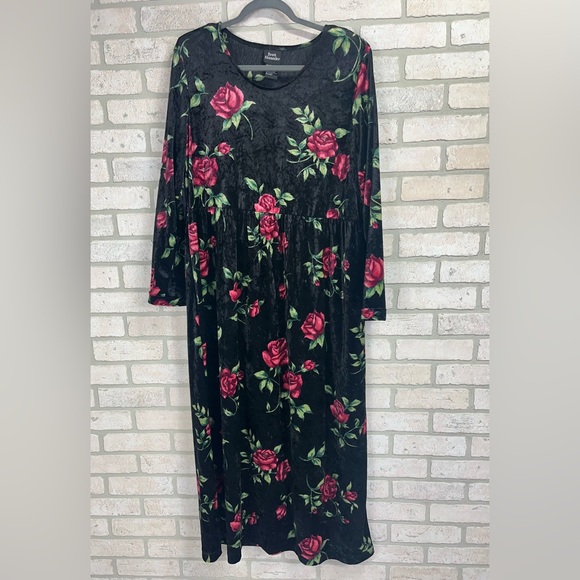 Brett Alixander | Dresses | Vintage 9s Dark Cottage Core Velvet Floral ...
